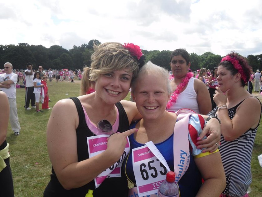 Sarah Holton is fundraising for Cancer Research UK