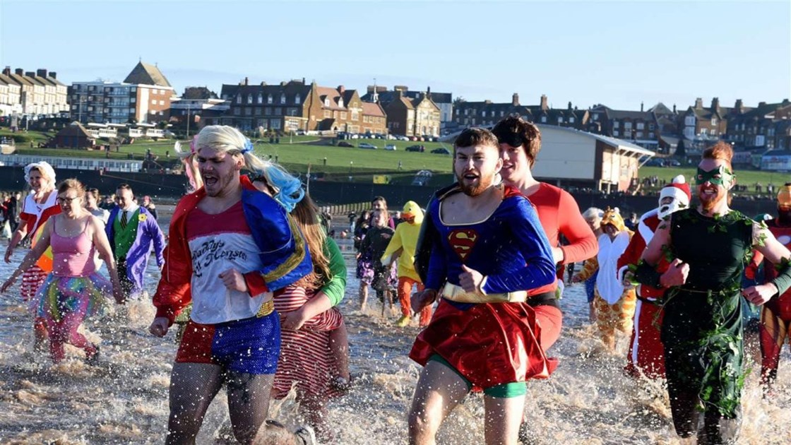 C Le strange Meakin is fundraising for Caring Together