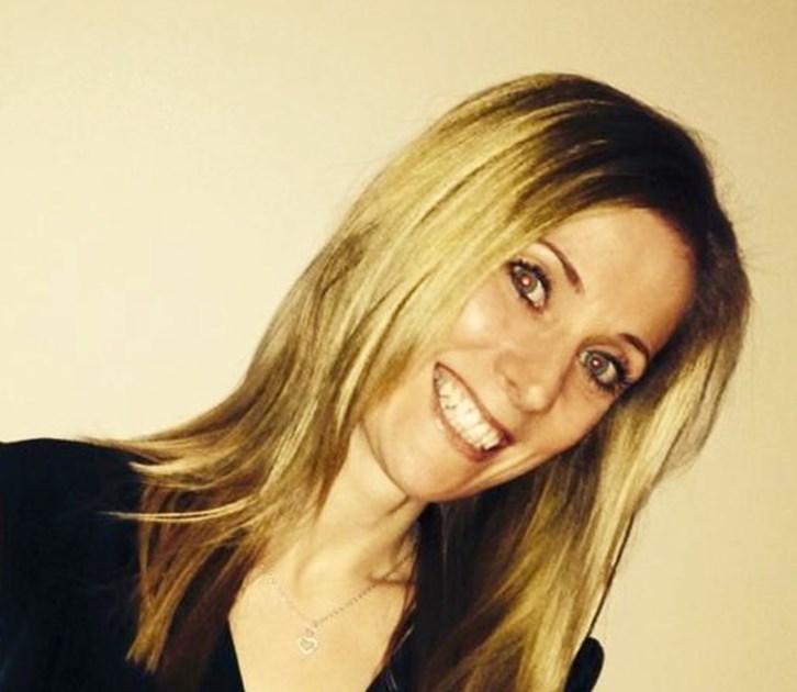 Gill Taylor is fundraising for Cancer Research UK