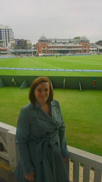 Chloe Curtis-Hopkinson is fundraising for Cancer Research UK