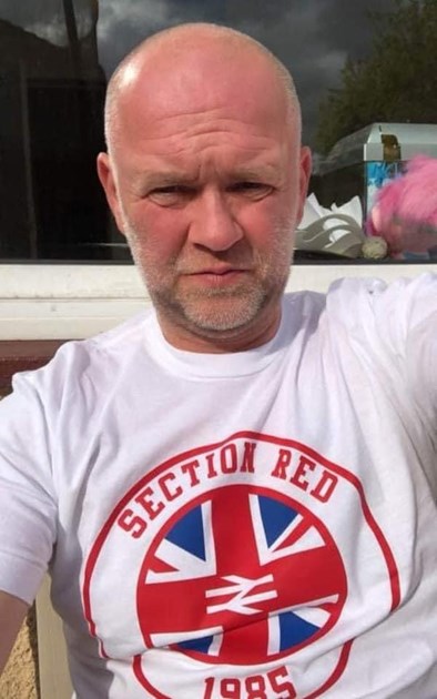 Mark Raeburn is fundraising for Chris's House