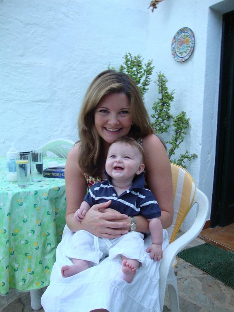 Alexandra Robson is fundraising for Marie Curie