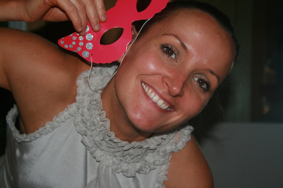 Emily Nesbitt is fundraising for Cancer Research UK