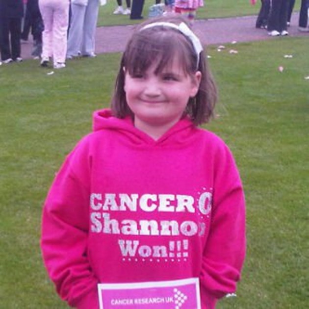 Kelly McColl is fundraising for Cancer Research UK