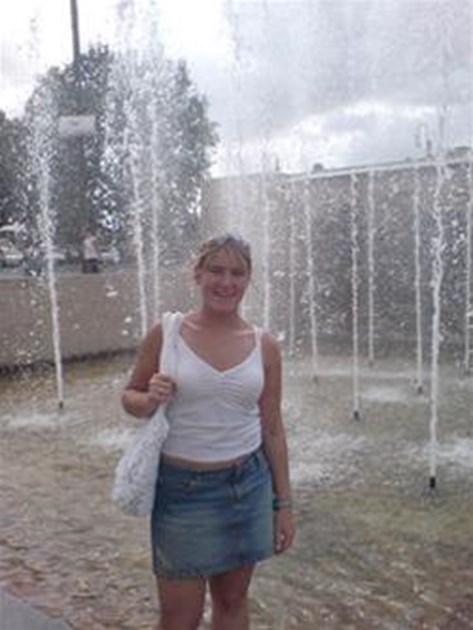 Amanda Spence is fundraising for Cancer Research UK