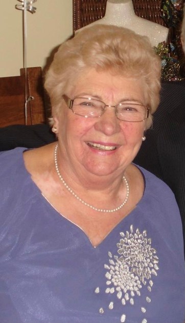 claire deane is fundraising for Alzheimer's Society