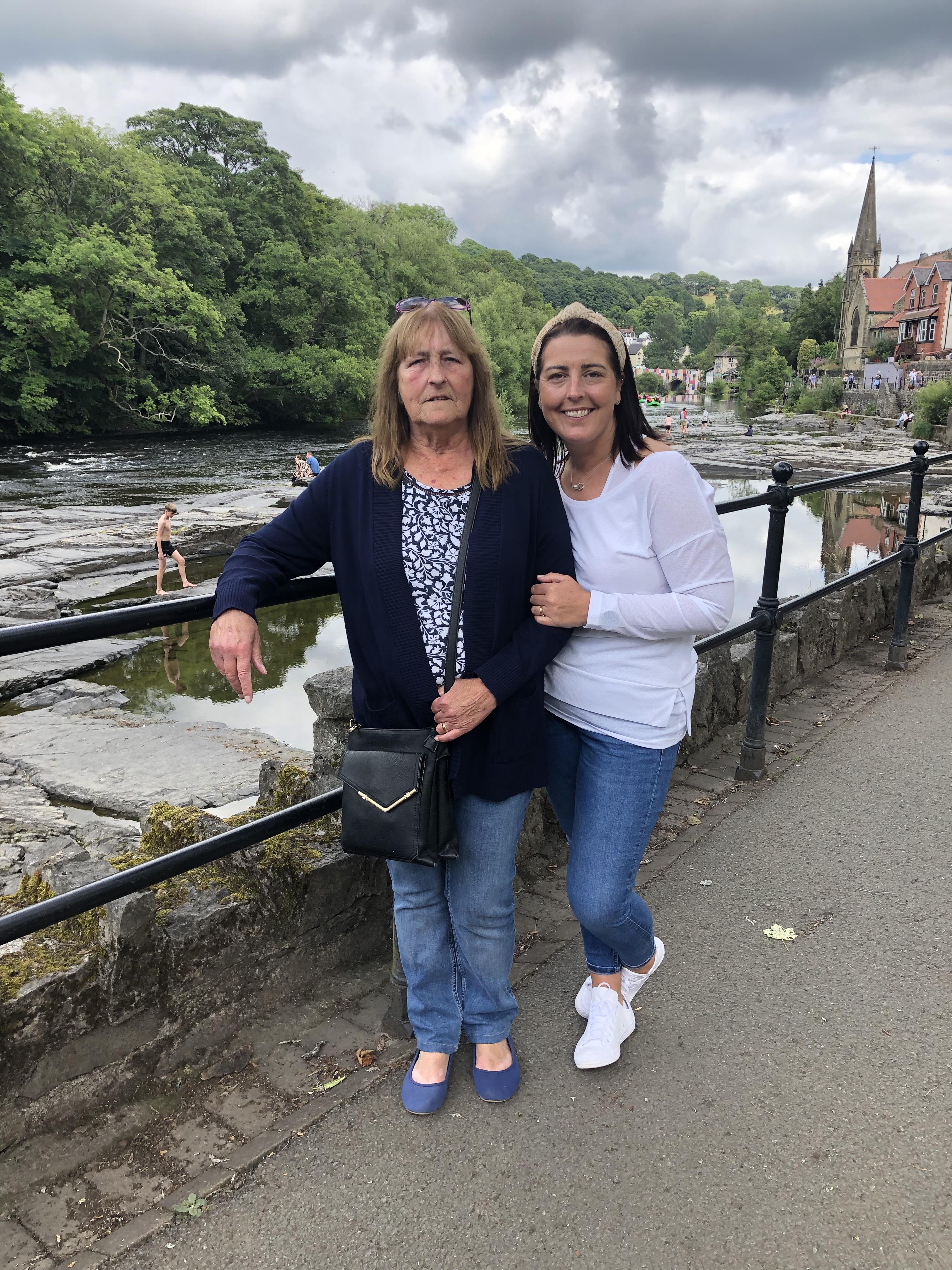 Paula Gibson is fundraising for Cats Protection