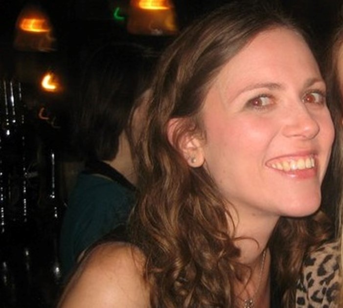 Emma Chivers is fundraising for Hospice UK