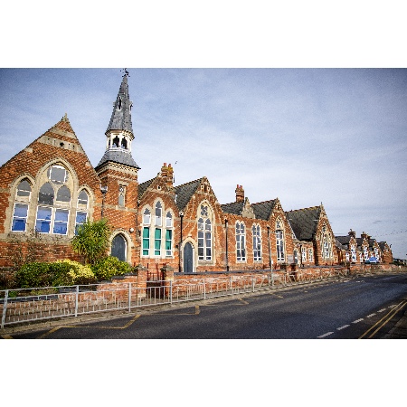 North Walsham Infant and Junior Schools is fundraising for Macmillan ...