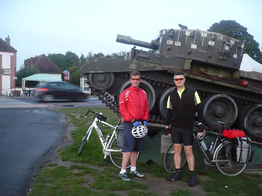 Joe Watts is fundraising for Disasters Emergency Committee