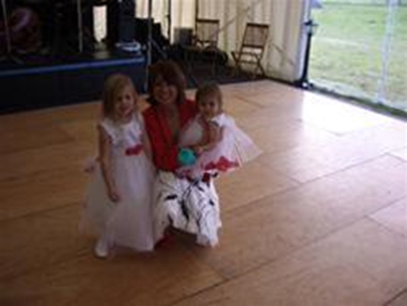 Deborah Sharkey is fundraising for Cancer Research UK