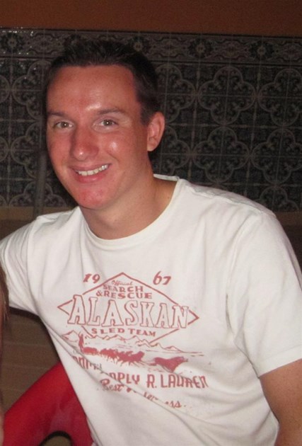 Andy Foote is fundraising for Cancer Research UK