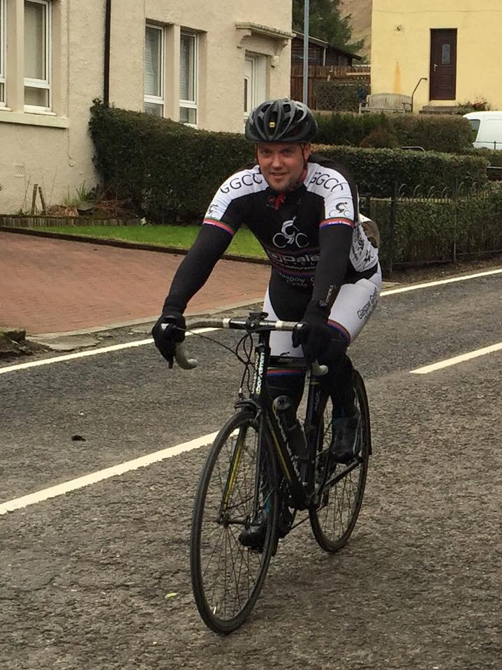 Gareth Williams is fundraising for Cancer Research UK