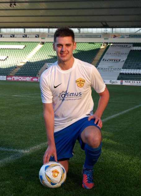 Dean Lavis is fundraising for Cancer Research UK