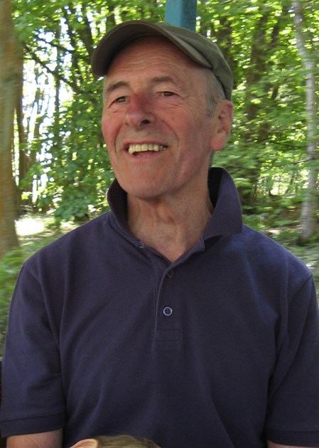 Kelly Sargent is fundraising for St Barnabas House