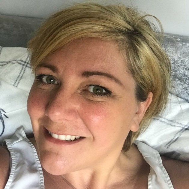 Clare Harris is fundraising for Cancer Research UK