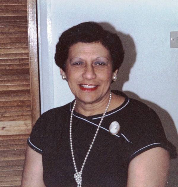 Leslie Edwards is fundraising for Operation Smile United Kingdom