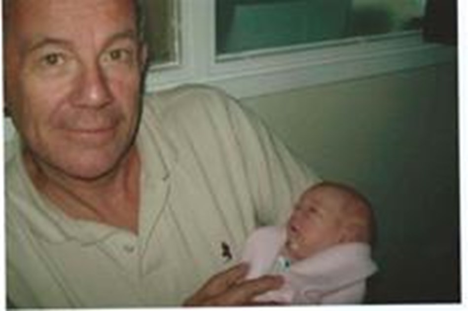 Andrew Gronert is fundraising for Cancer Research UK