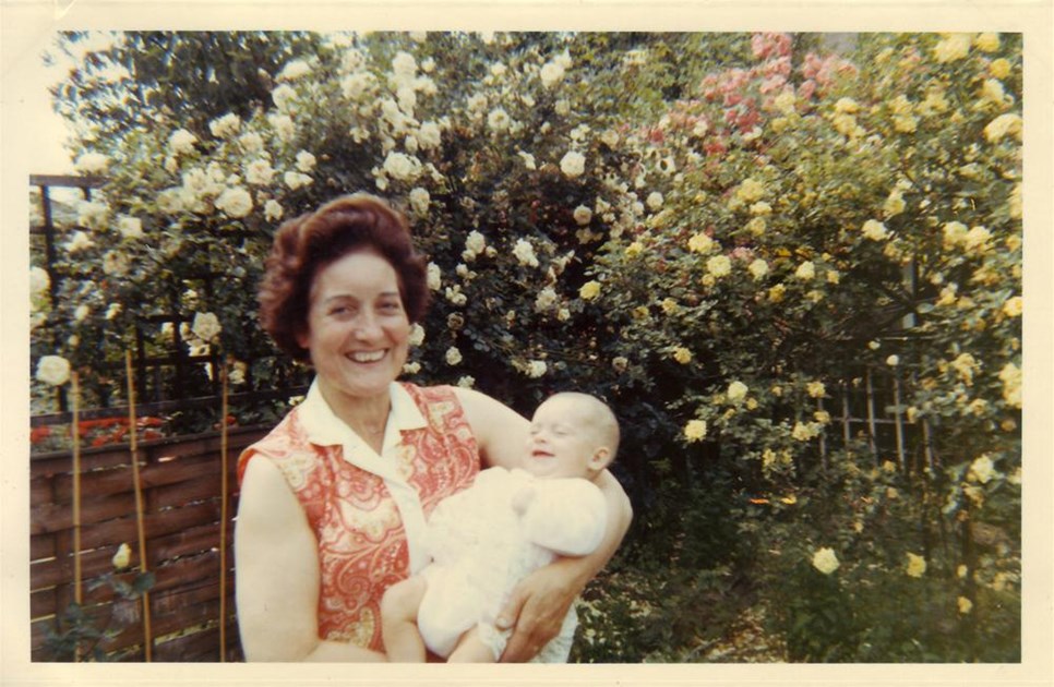 Rebecca Whyte is fundraising for Alzheimer's Society