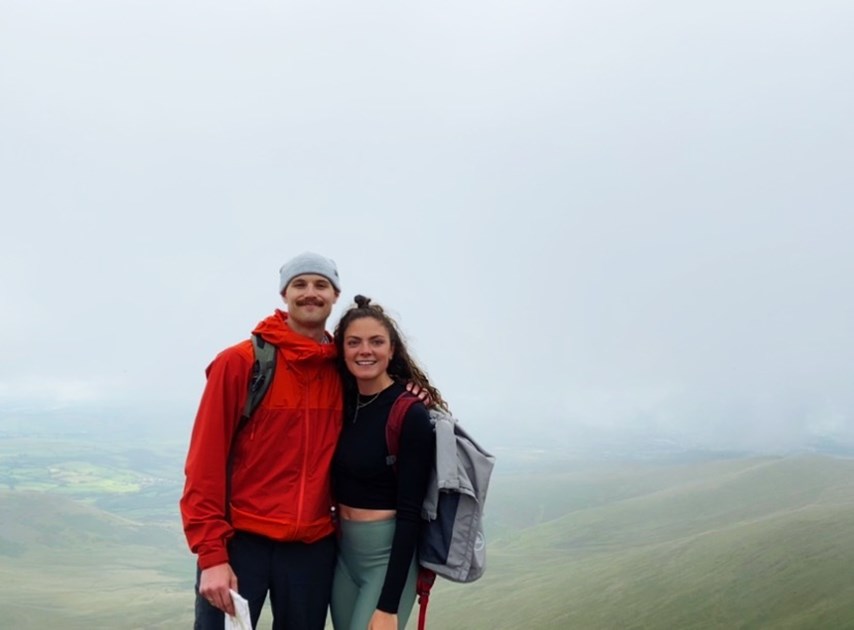 Laura Maroney is fundraising for Isabel Hospice
