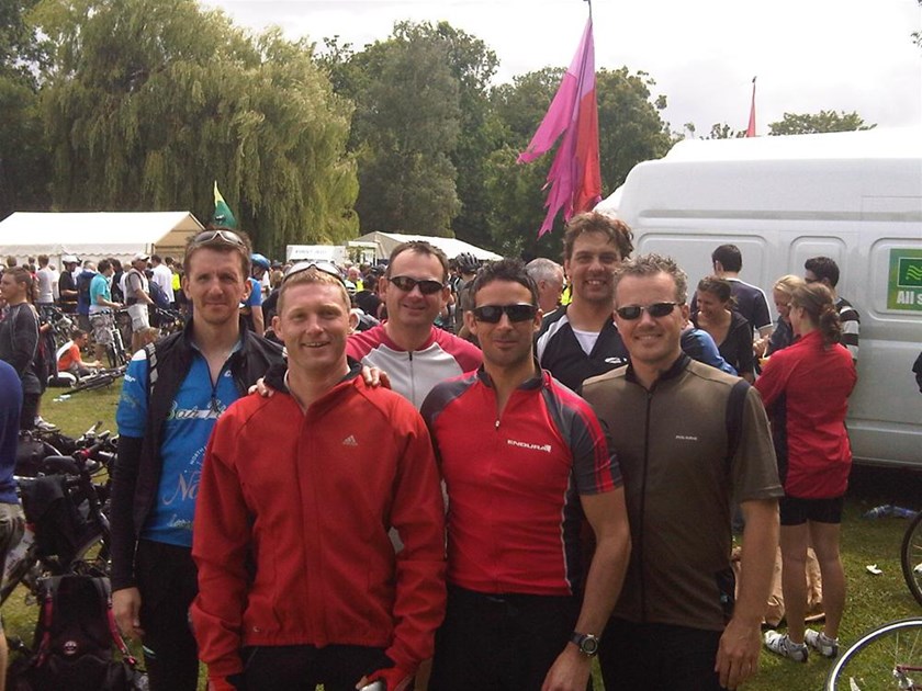 Graham Skinner is fundraising for St Clare Hospice (Hastingwood)
