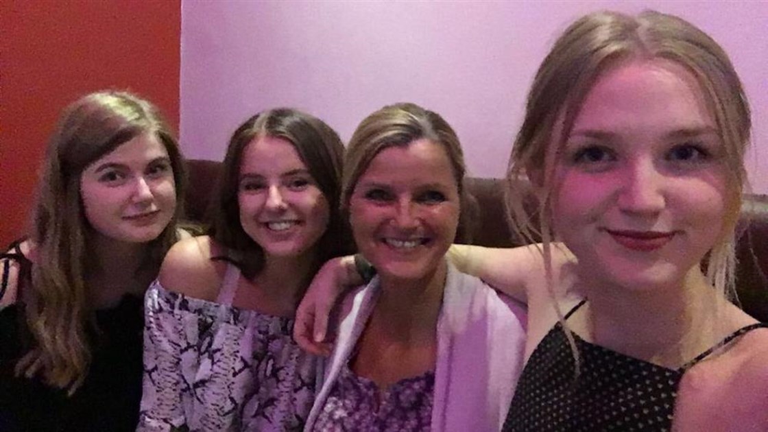 Holly Walton is fundraising for Headway Nottingham