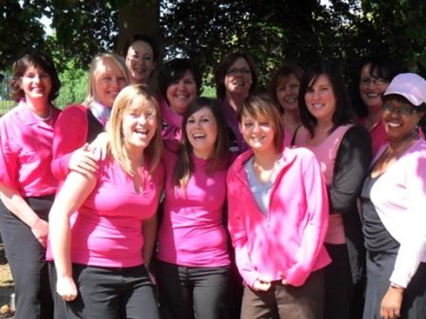 Rachel Teverson is fundraising for Cancer Research UK