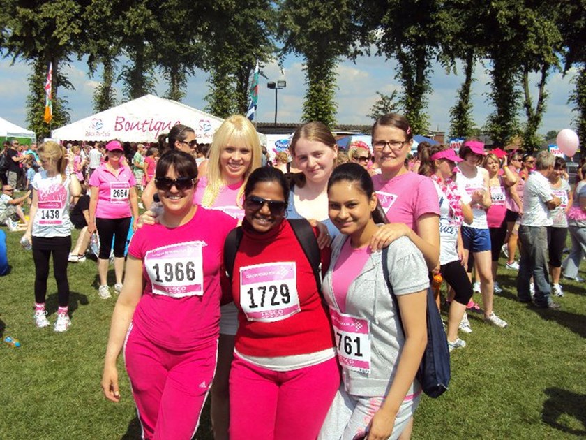 Sarah Kennington is fundraising for Cancer Research UK