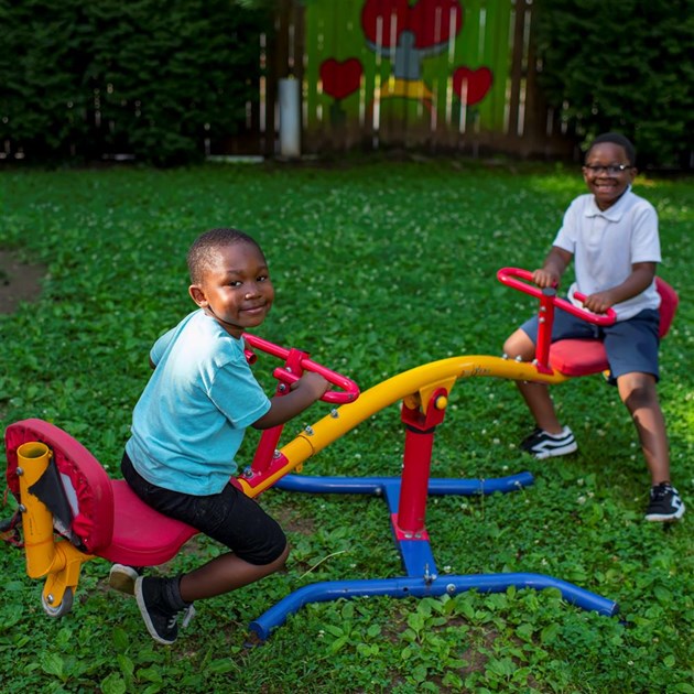 Lee Weinberg is fundraising for Volunteers of America Mid-States, Inc