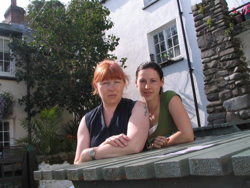 Emma Benton is fundraising for Cancer Research UK