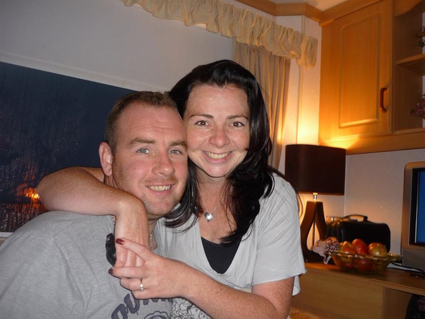 Lee-Anne Strachan is fundraising for The Ayrshire Hospice