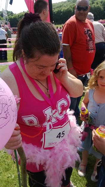 alison Miller is fundraising for Cancer Research UK