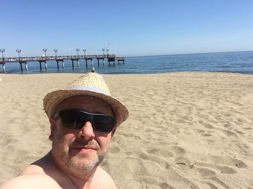 Ian Roxburgh is fundraising for Aspire