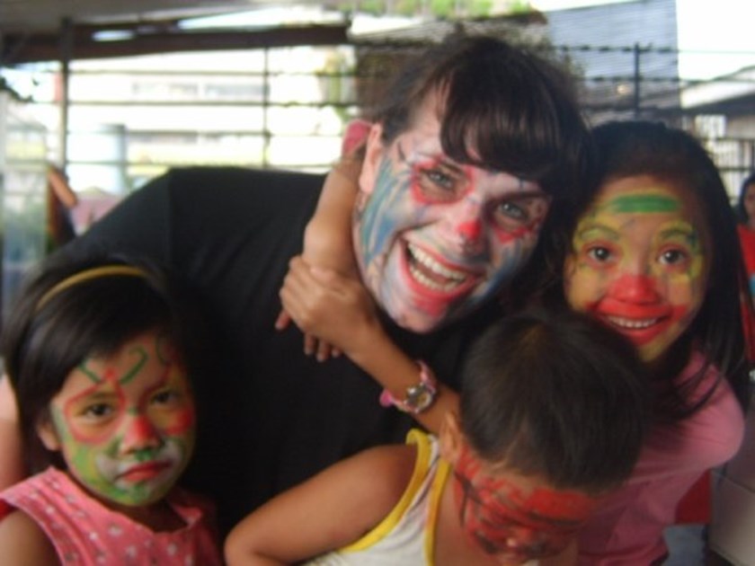 Lynsey Hand is fundraising for Signpost International