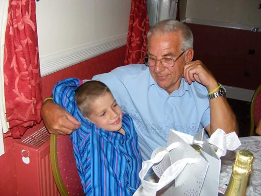 Lisa Medler is fundraising for Cancer Research UK