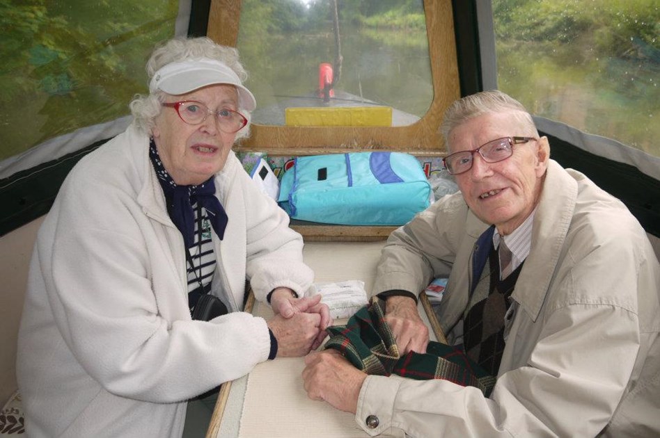 Lauren Rosewarne is fundraising for LOROS, the Leicestershire and ...