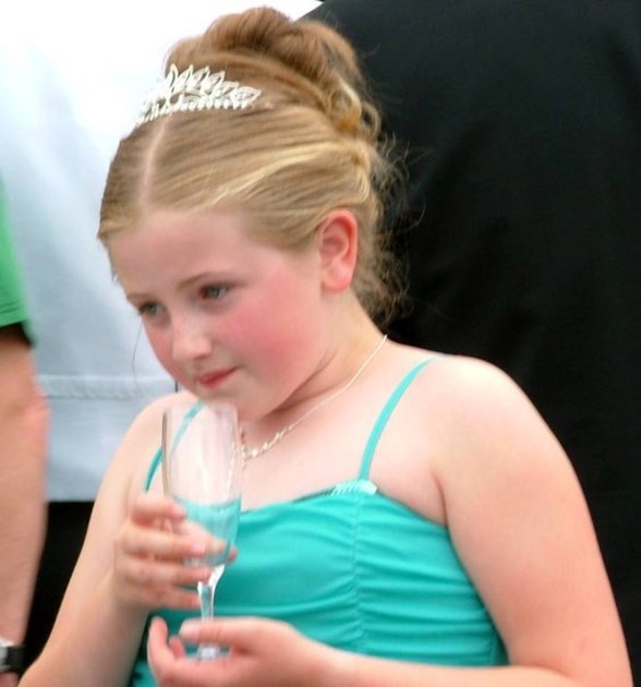 Abigail Dutton is fundraising for Hospice at Home West Cumbria