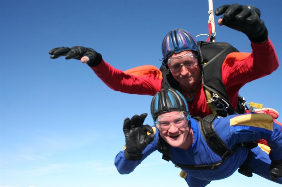 Lee Roper is fundraising for Heart Of Kent Hospice