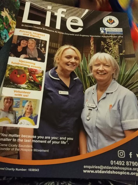 Sarah Breeze-Roberts is fundraising for St David's Hospice (North Wales)