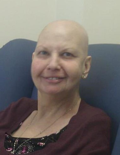 Andrew Mansell is fundraising for Macmillan Cancer Support