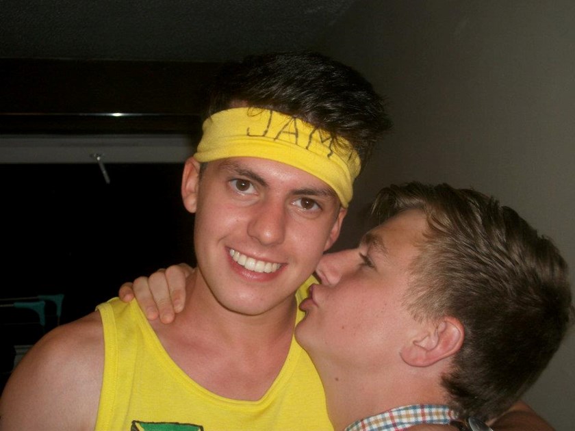 Thomas Milnes is fundraising for Macmillan Cancer Support