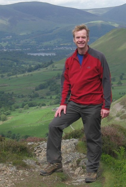 Bruce Schofield is fundraising for Cancer Research UK