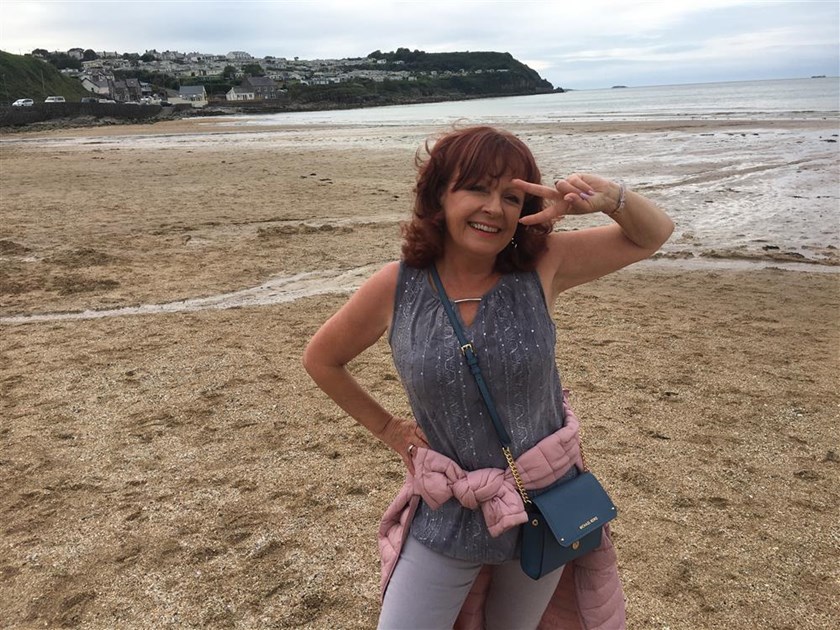 Sue Dawe is fundraising for Queenscourt Hospice