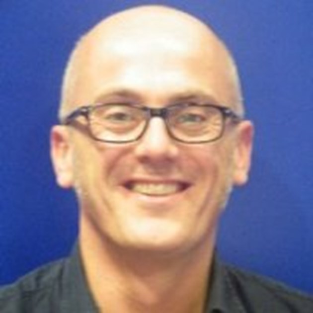 Andrew Edwards is fundraising for Marie Curie