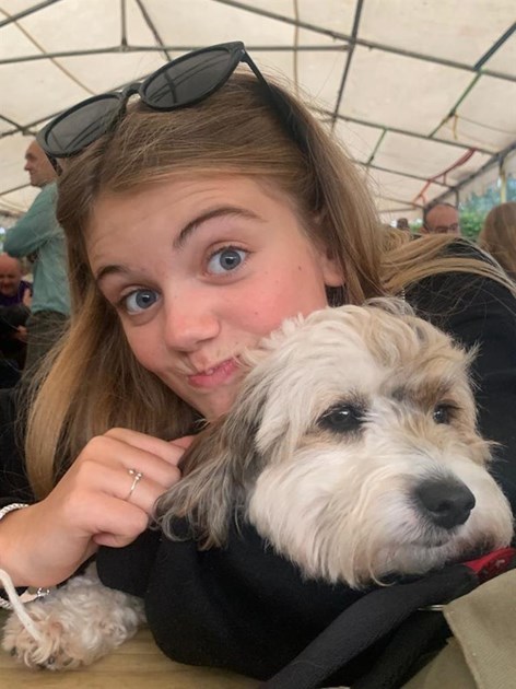 Emily Stoddard is fundraising for Save the Children