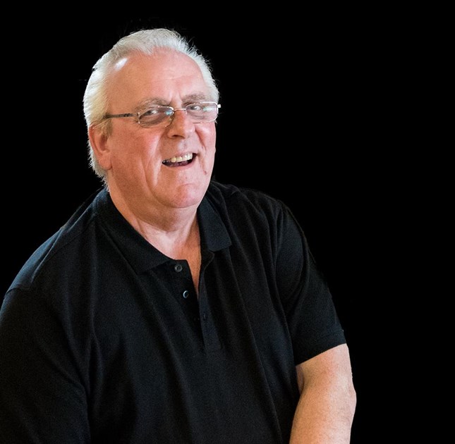 Pete Hanlon is fundraising for Friends of the Cancer Centre