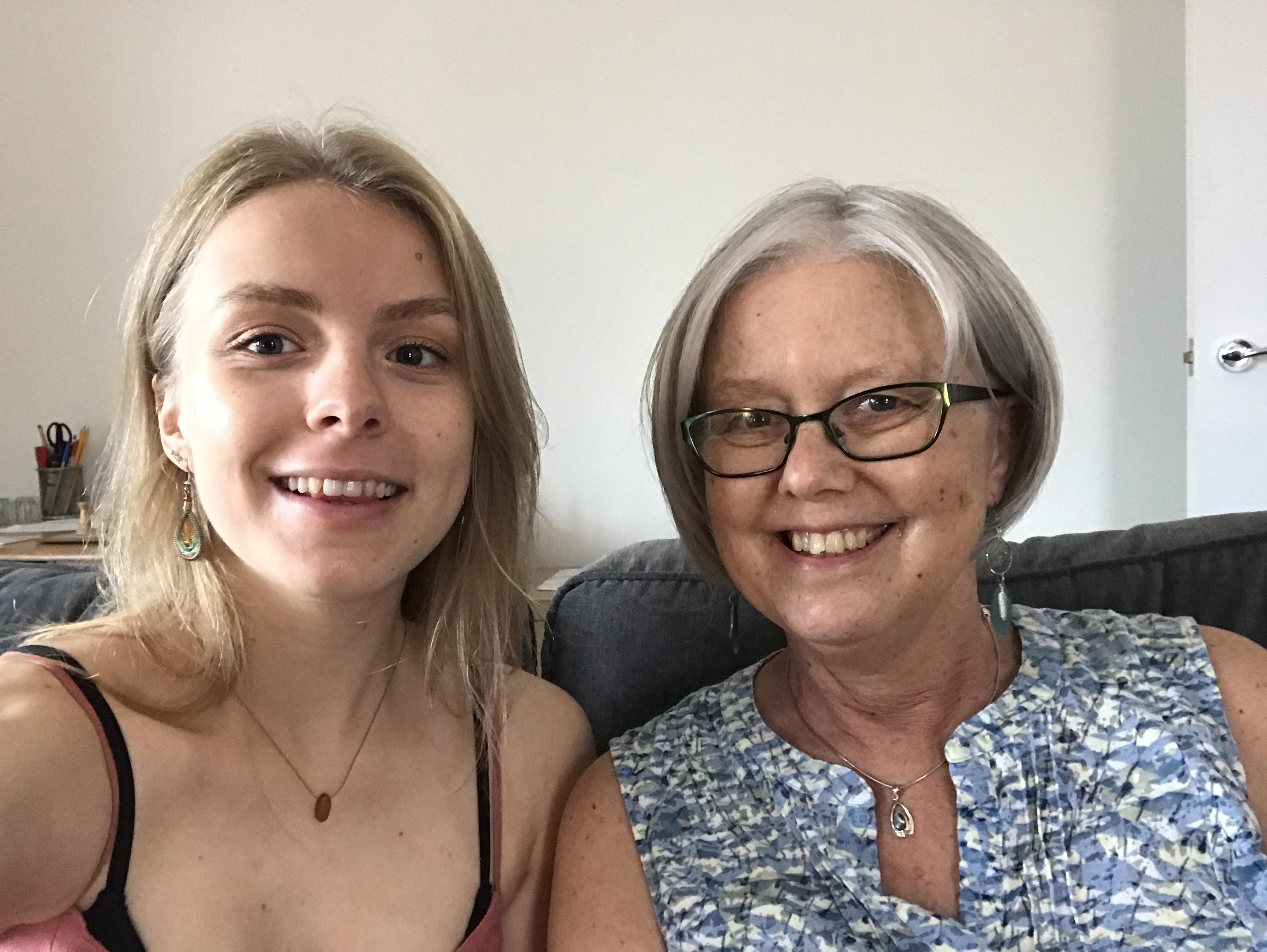 Emma Wallington-Lee is fundraising for Cancer Research UK