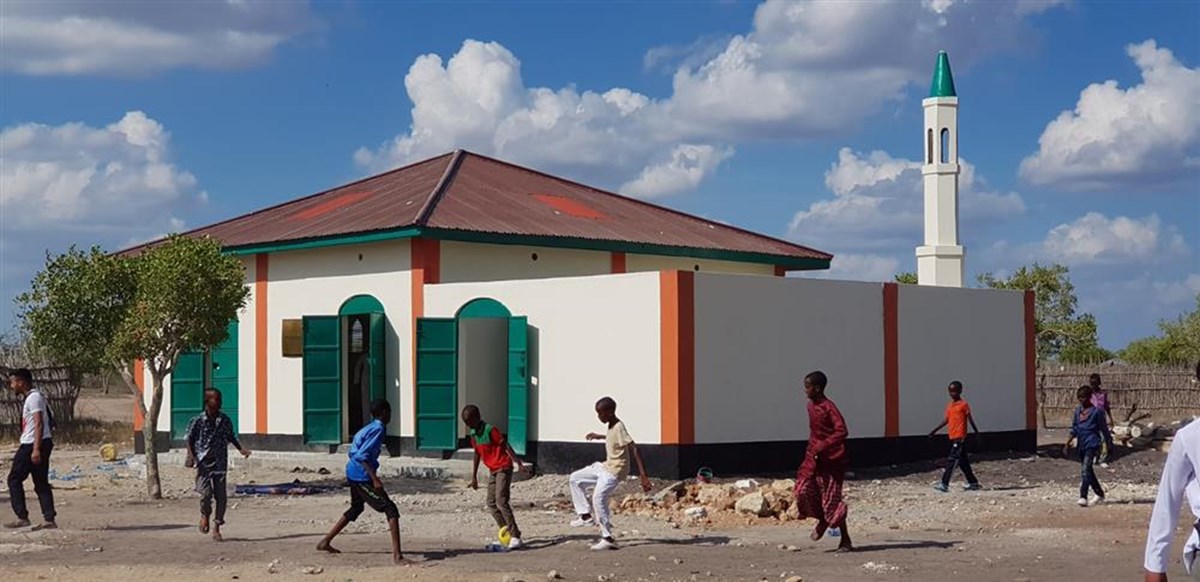 Shukr Reminders is fundraising for Muslim Charity