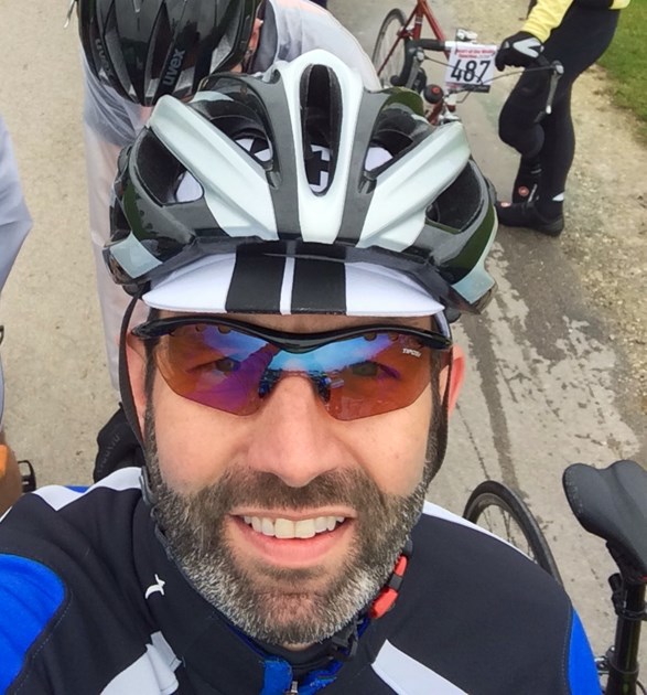 Iain Bland is fundraising for HEY Smile Foundation