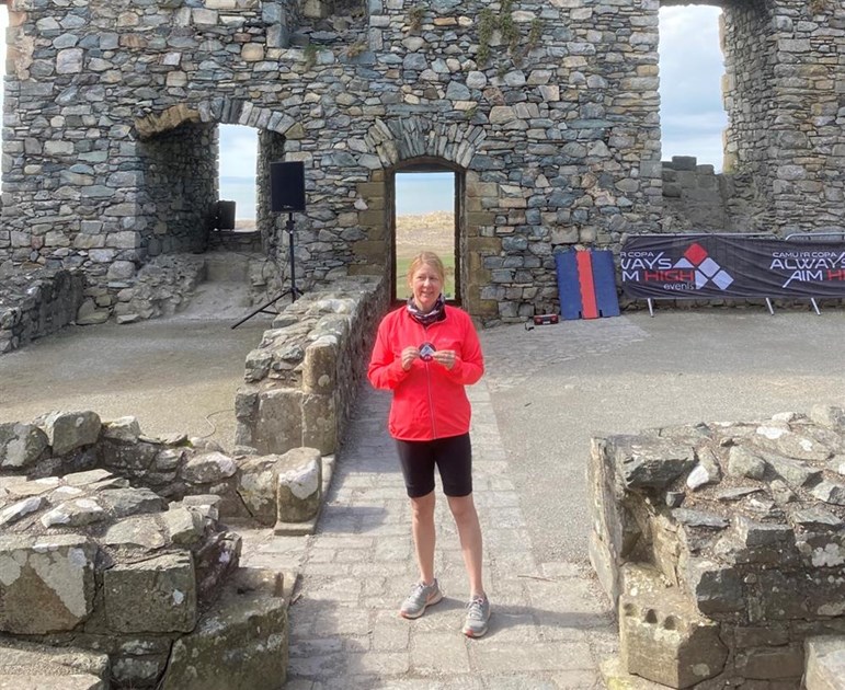 Elizabeth Knight is fundraising for Cancer Research UK